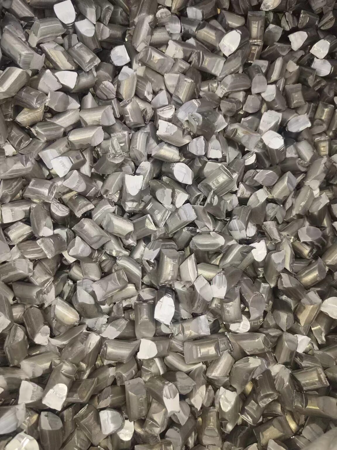 Aluminium Granules Supplier - Al Granules - JINLI GROUP